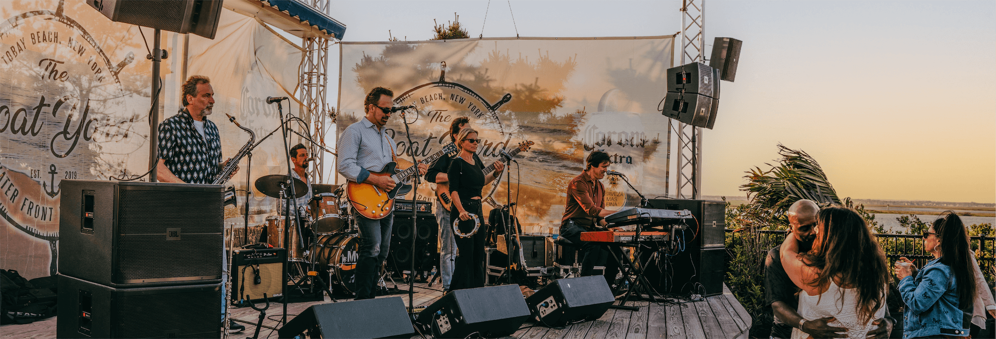 Surf Shack at Tobay Beach | 1 Ocean Parkway, Massapequa NY 11758